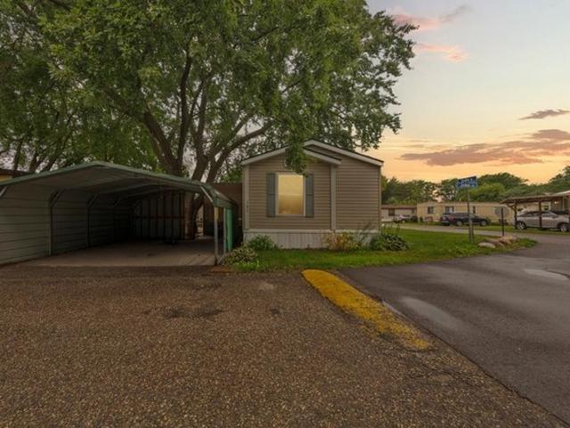 101 Jaybee Ln, Mankato, MN 56001