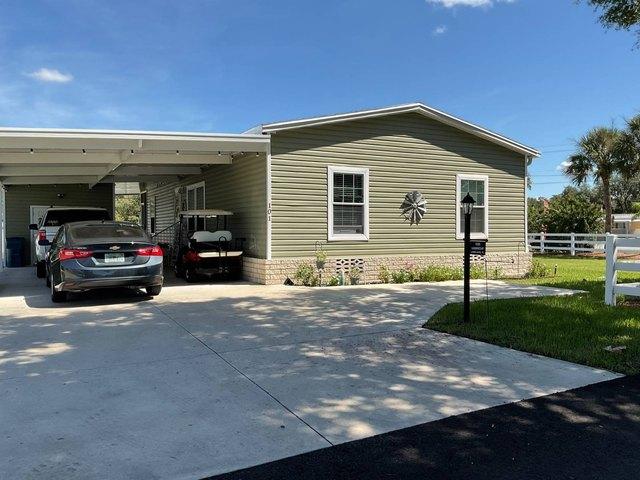 101 Oak Tree Blvd Unit 203, Winter Haven, FL 33880