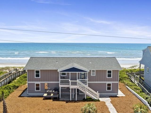 101 Ocean Dr, Emerald Isle, NC 28594