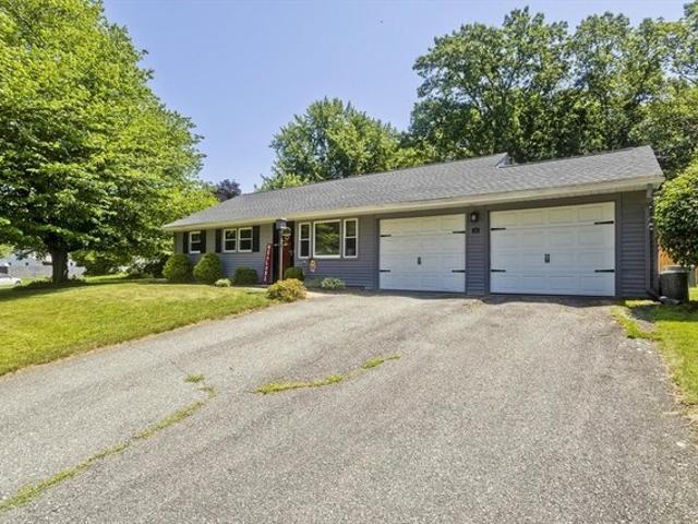 101 Old Farm Rd, Springfield, MA 01119