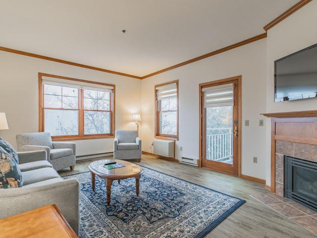 101 Osthoff Ave, Unit 285, Elkhart Lake, WI 53020 | MLS #1944