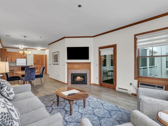 101 Osthoff Ave, Unit 287