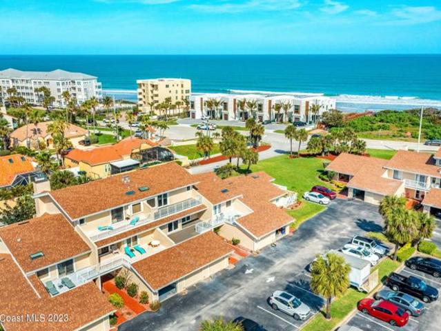 101 La Costa St #6, Melbourne Beach, FL 32951