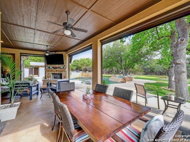 101 La Rosa Drive
