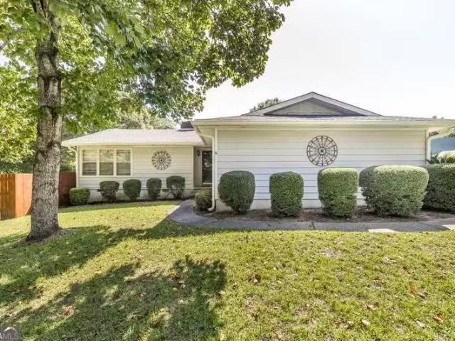 101 Lake Front Dr, Warner Robins, GA 31088 MLS 10356093