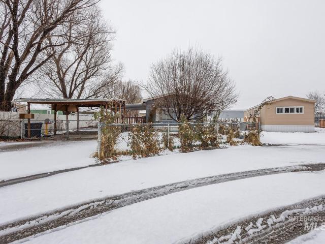 101 Lancelot Ct
