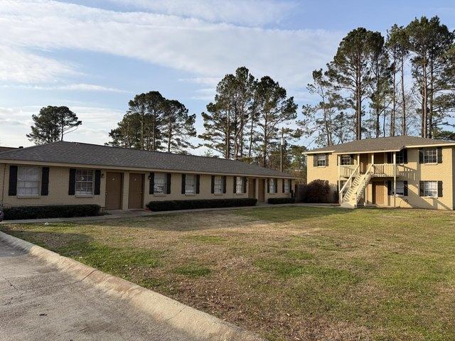 101 Lexington Dr, Hattiesburg, MS 39402