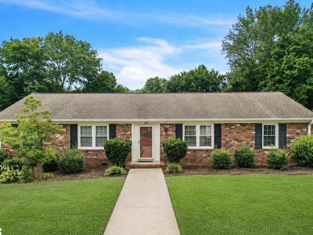 101 Leeward Ter, Greer, SC 29650