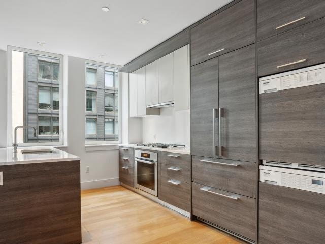 101 LEONARD Street 5B