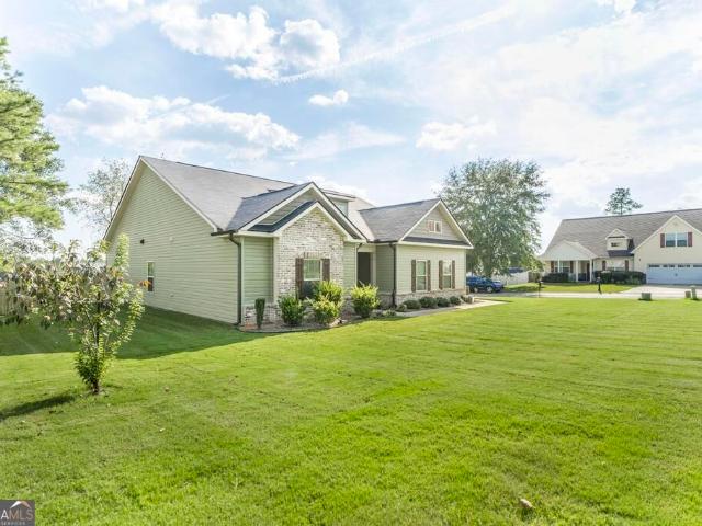 101 Lynn Wright Drive