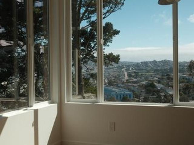 101 Moffitt St, San Francisco, CA 94131