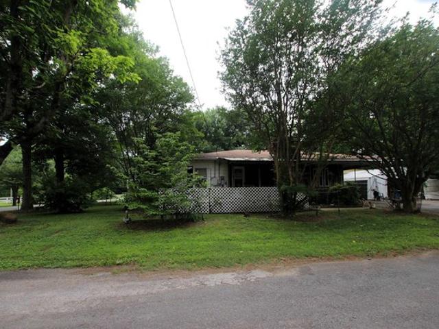 101 Moore St, Plumerville, AR 72127