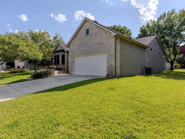 101 Morning Glory Cir
