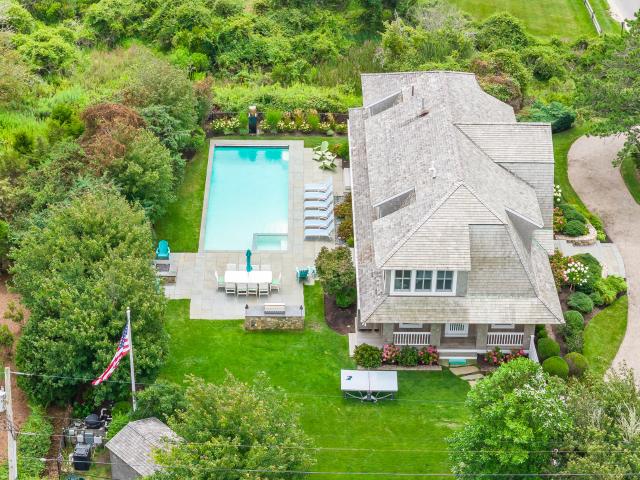 101 Morris Island Road