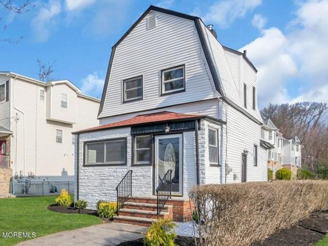 101 Morrisey Ave, Avenel, NJ 07001