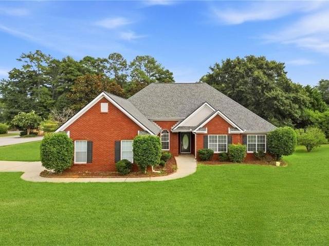 101 Moss Pointe Dr, McDonough, GA 30253