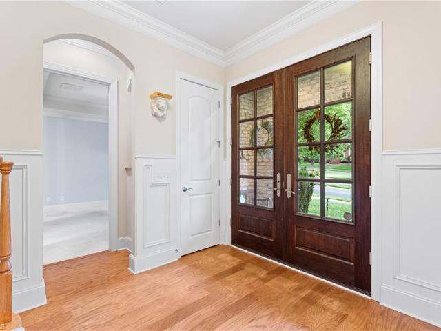 101 Mallard Glen Circle