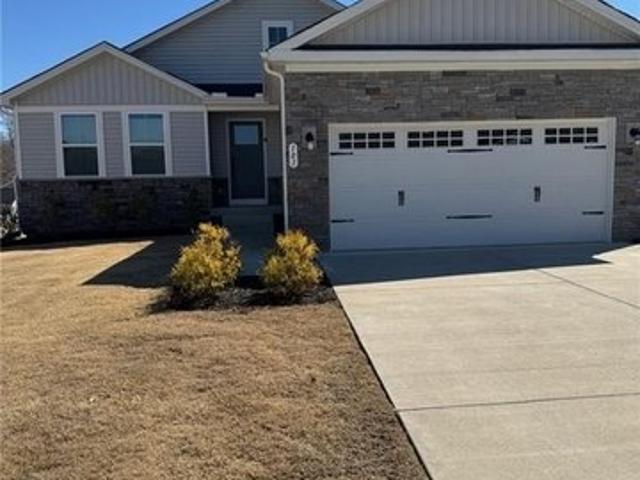 101 Martha Washington Pkwy, Williamsburg, VA 23185