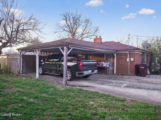 101 McWhorter Ct