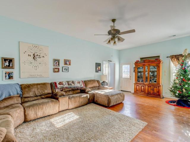 101 Memphis Court