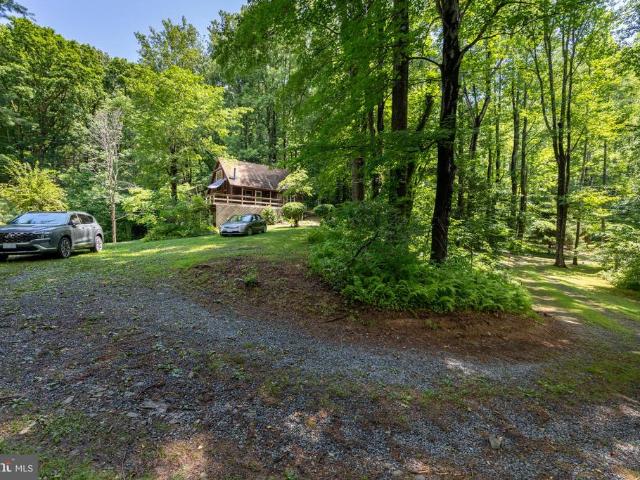101 Middle River Ridge Road