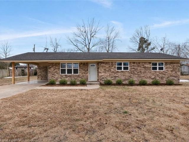 101 N Brook St, Gans, OK 74936