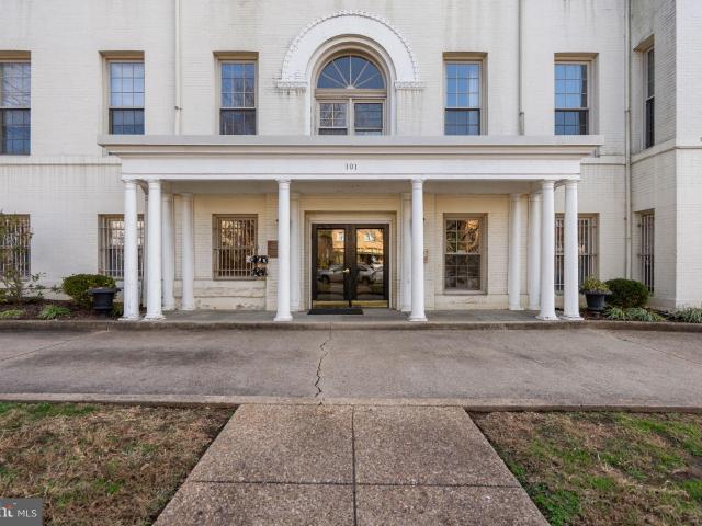 101 N Carolina Ave SE, Unit 103, Washington, DC 20003 | MLS #DCDC2234 | Compass