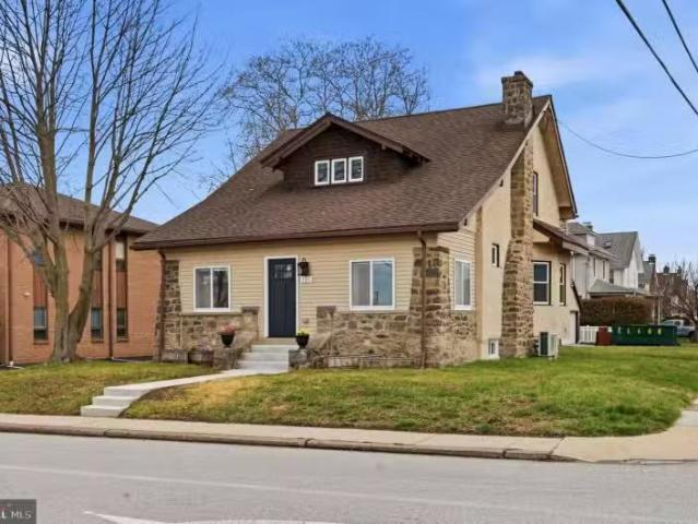 101 N Eagle Rd #2, Havertown, PA 19083 MLS PADE2114568