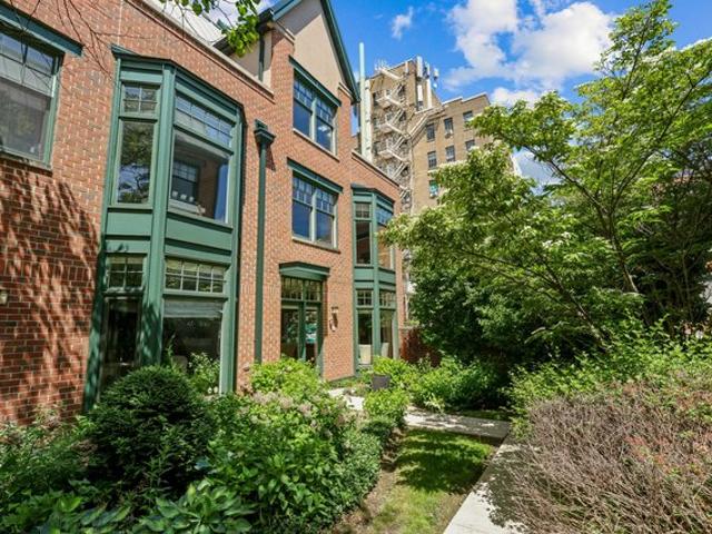 101 N Euclid Ave Apt 23, Oak Park, IL 60301