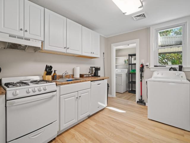 101 N Granville Ave