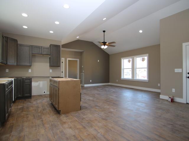 101 N Statesville Ave