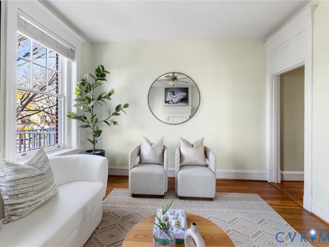 101 N Stafford Avenue 10