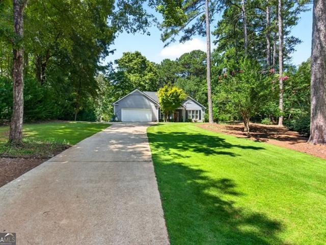 101 Northshore Dr, Lagrange, GA 30240