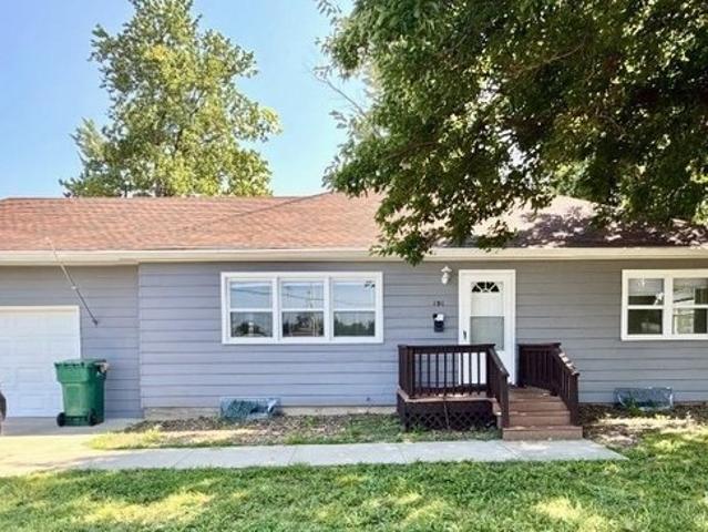 101 NW 16th St, Abilene, KS 67410