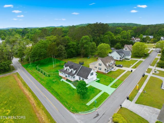 101 NW Sweet Gracie Lane
