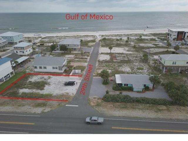 101 S 29th St, Mexico Beach, FL 32456