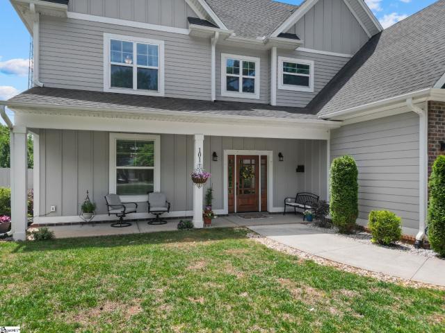 101 S Valley Lane