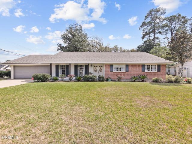 101 S Arlington Dr, Lafayette, LA 70503 | MLS #RA2600001