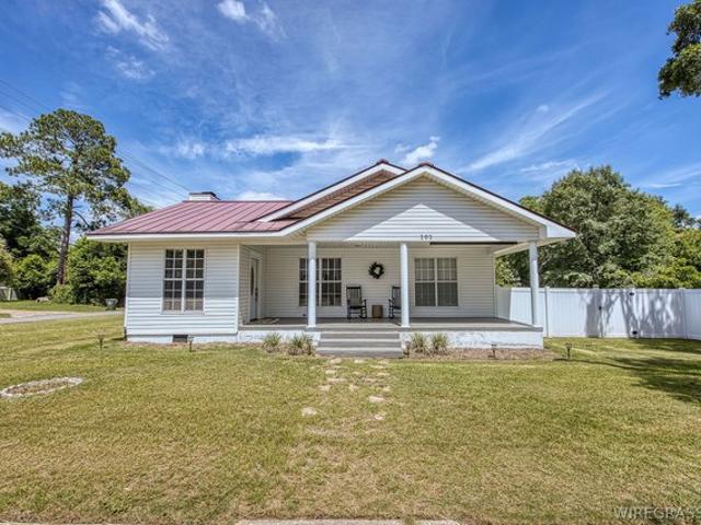 101 S Johnson St, Samson, AL 36477