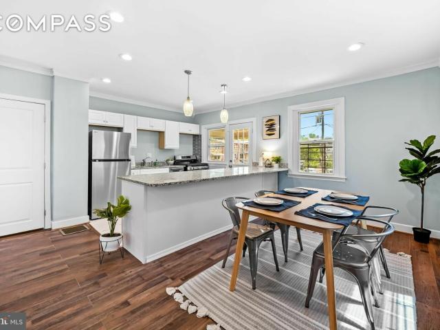 101 S Kossuth St, Baltimore, MD