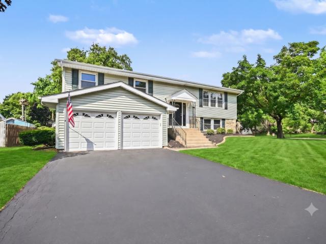 101 S Lancaster Drive