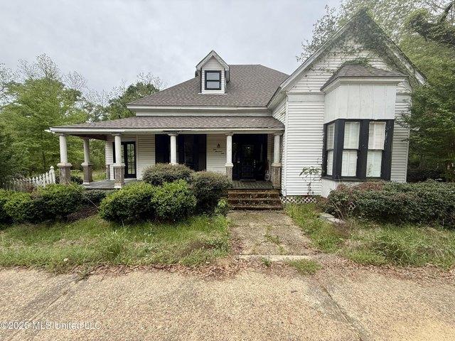 101 S Main St, Mount Olive, MS 39119