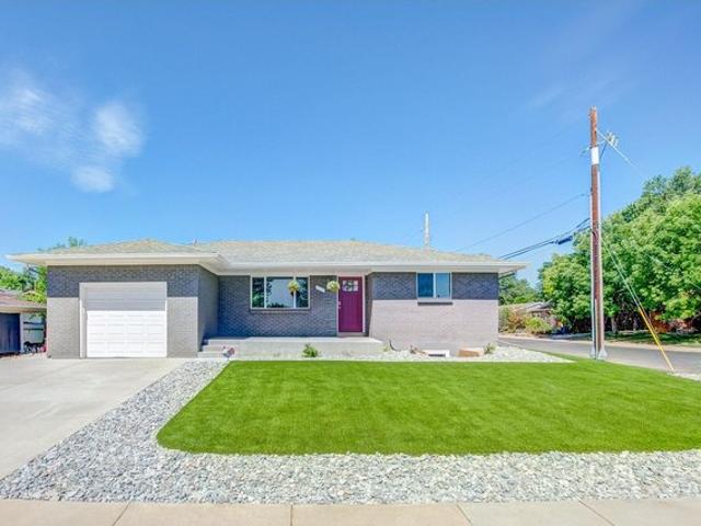 101 S Roosevelt Ave, Louisville, CO 80027