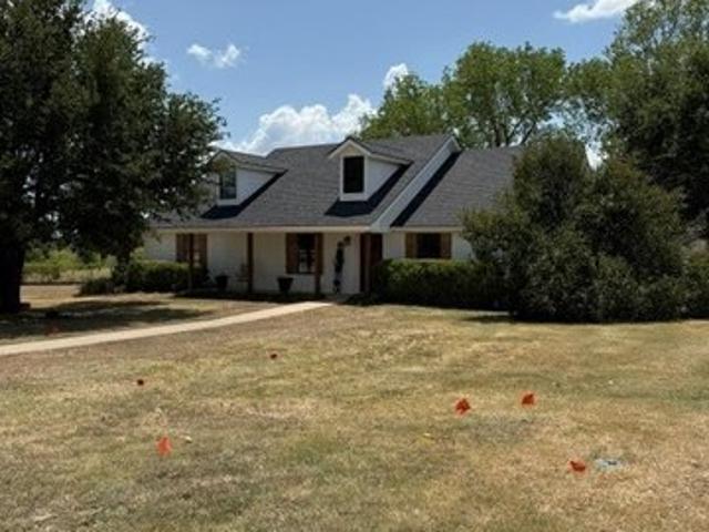 101 Scenic Dr, Dublin, TX 76446