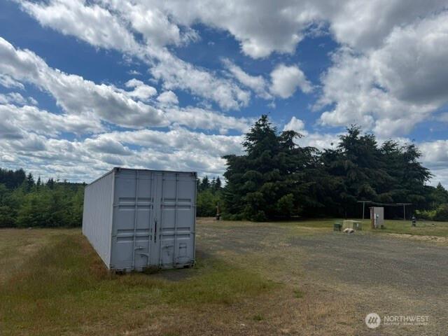 101 SE Dusty Lane