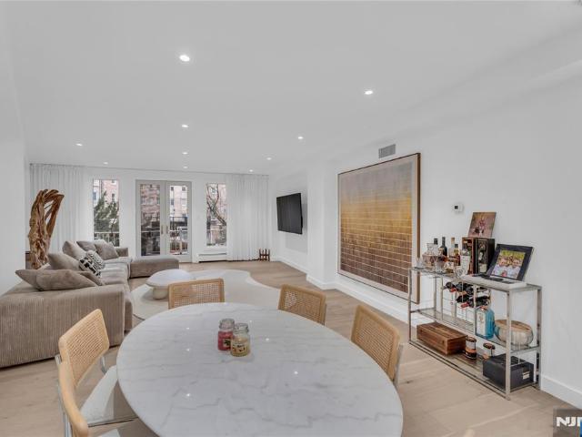 101 Shearwater Court # 25