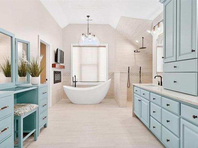 101 Shorewood Trce, Yorktown, VA 23693