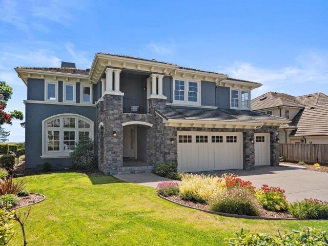 101 Spyglass Lane