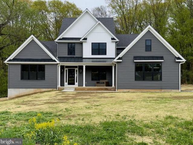 101 Spring Ave, Southampton, PA 18966