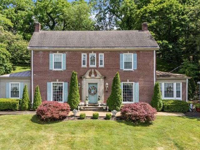 101 Spring Grove Ave, Bluefield, WV 24701